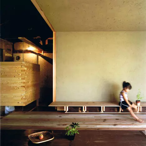 Trano Old Wood nataon'i Tadashi Yoshimura Architects