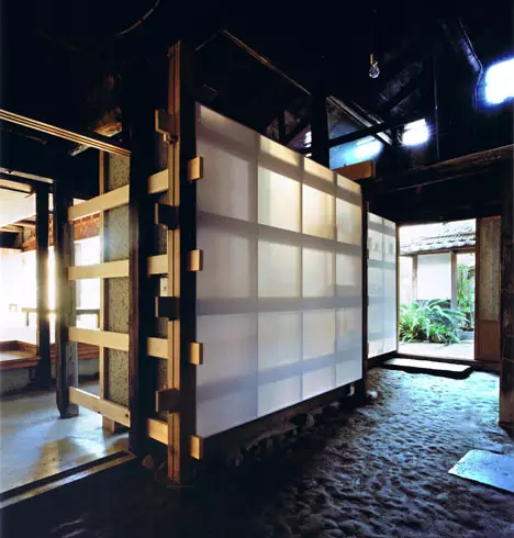 Wood Old House nke Tadashi Yoshimura Architects