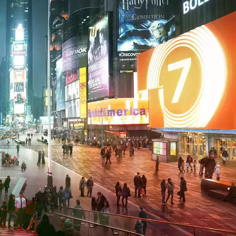 A Collective-LOK csókfülkéket tervez a New York-i Times Square-re 101374_2