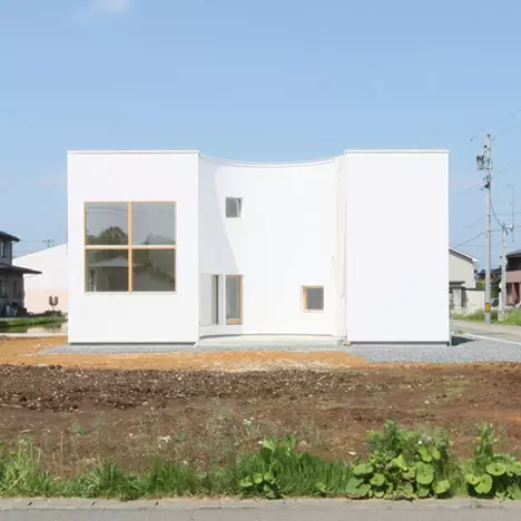 Дом в Китаками от Nadamoto Yukiko Architects