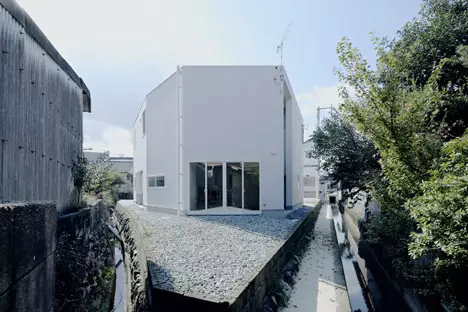 Haus in Iizuka von rhythmdesign