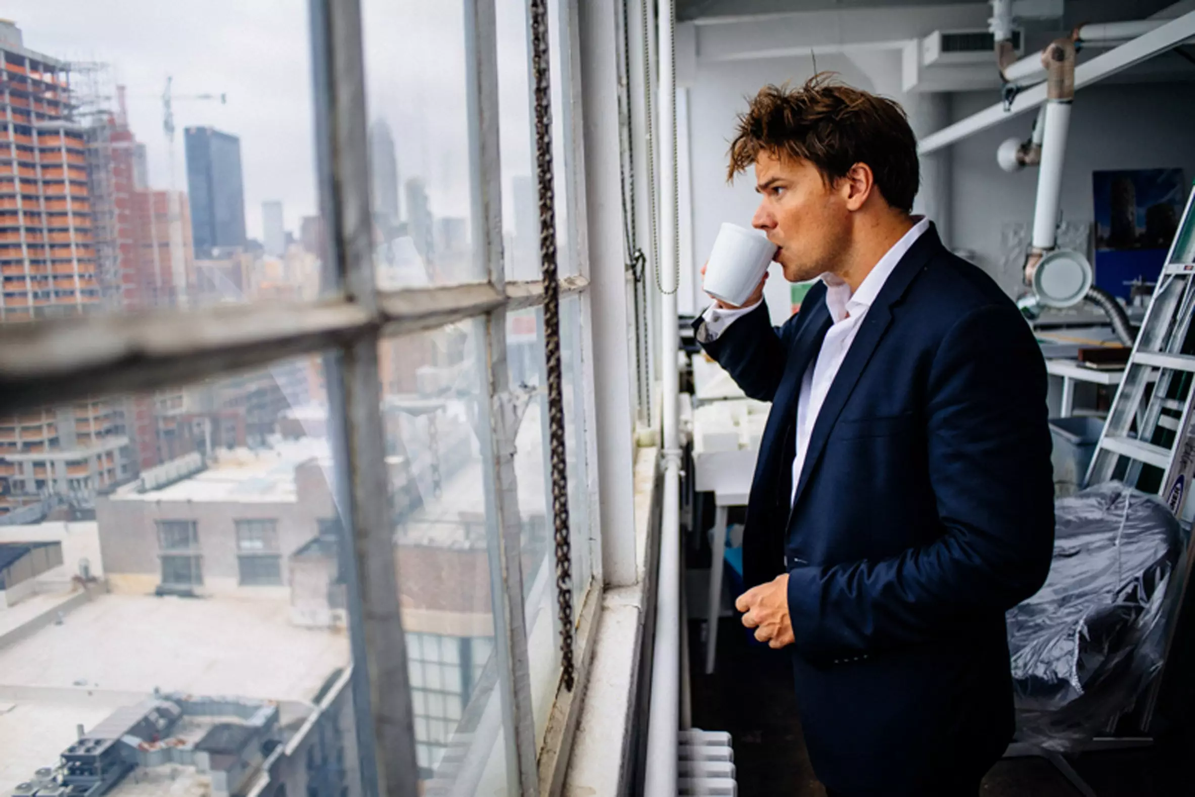 Bjarke Ingels 在播客採訪中說風格“就像緊身衣”