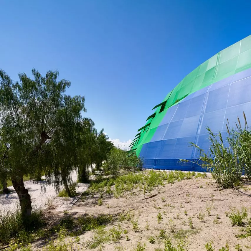 Qendra e Burimeve Mësimore Stelios Ioannou në Universitetin e Qipros në Nikosia nga Atelier Jean Nouvel