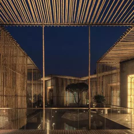 Bamboo Courtyard Teahouse ដោយ HWCD Associates