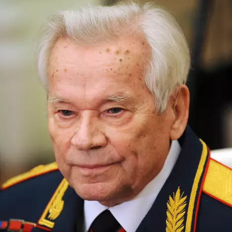 AK-47 designer Mikhail Kalashnikov nekrolog