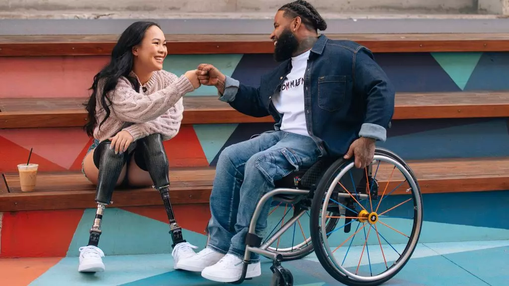 تطلق Reebok أحذية رياضية تكيفية تناسب الأشخاص ذوي الإعاقة