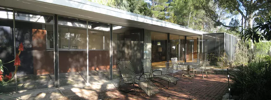 Julius Shulman Home and Studio deur Lorcan O'Herlihy Architects