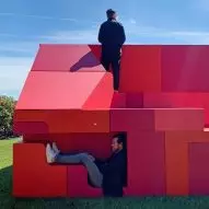 Puzzle House uppsetning eftir Bjarke Ingels og Simon Frommenwiler