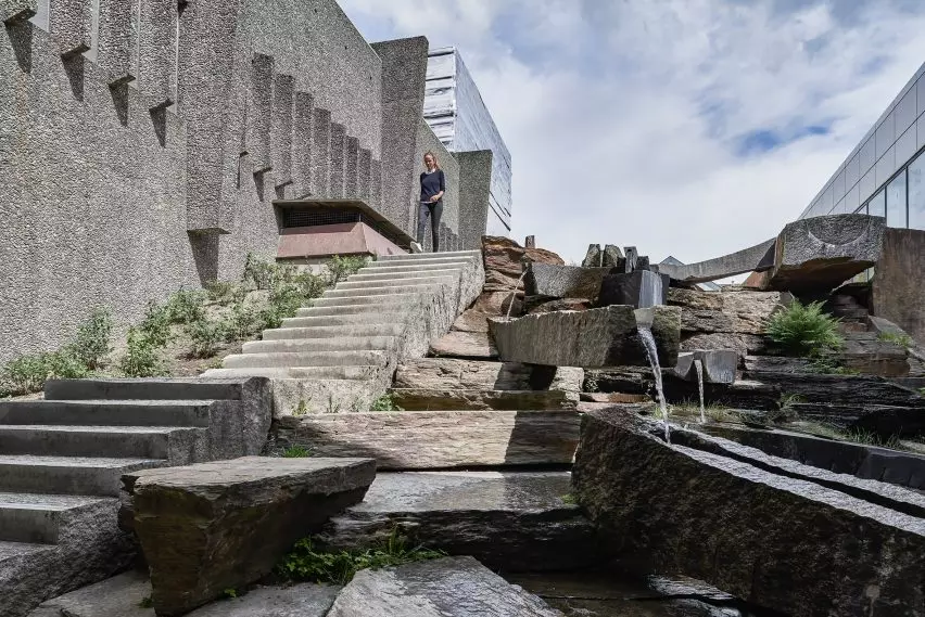 lillehammer-art-Museum-cinema-expansion-snohetta-architect-norway_dezeen_2364_col_10