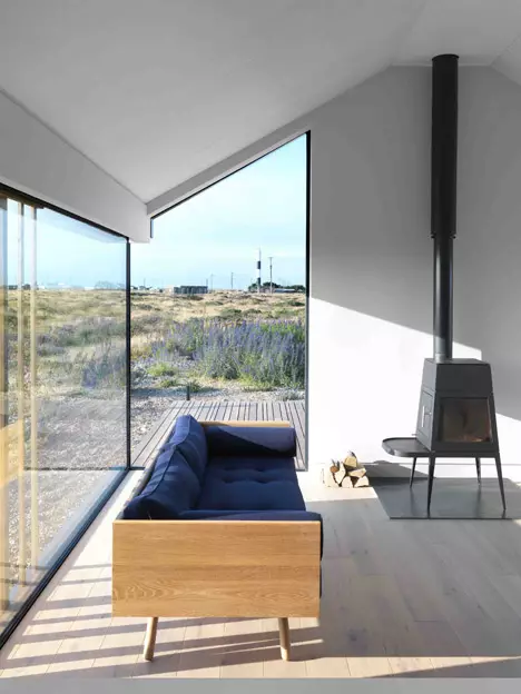 Pobble House Dungeness Гая Холауэя