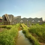 UCCA Dune Art Museum, Qinhuangdao, China, door Open Architecture