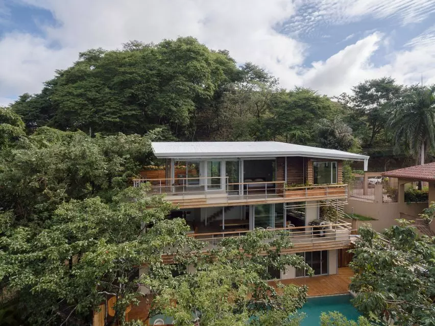 Casa en cascada por LSD Architects