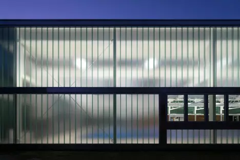 Townsend+Associates Architects의 PRC 풀 인클로저