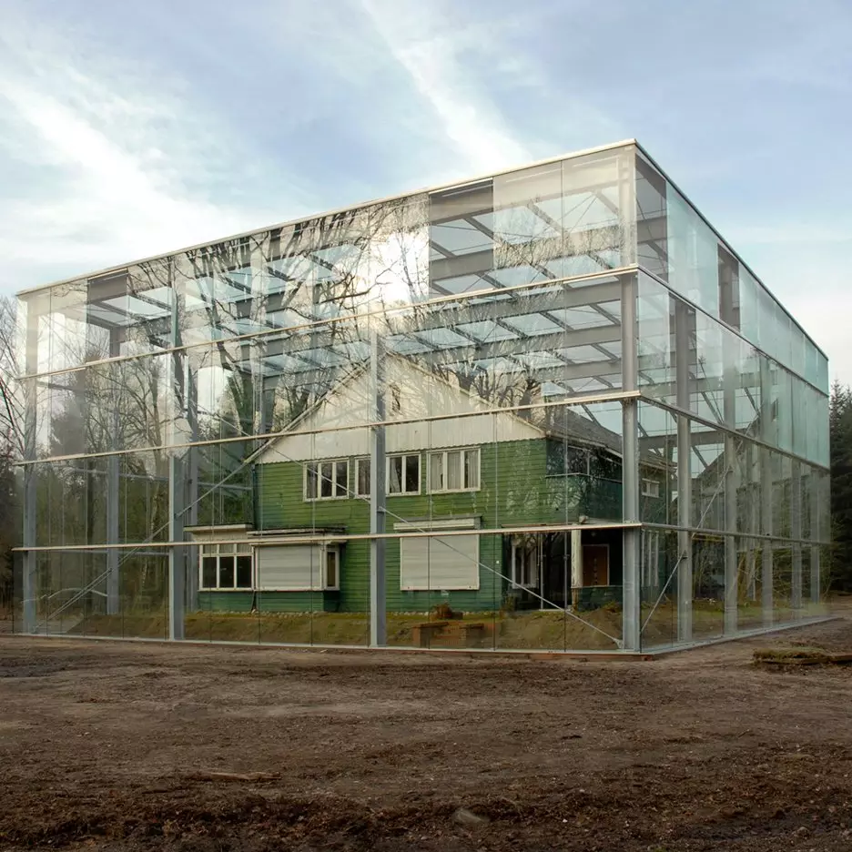 Monumento a Westerbork en Holanda por Oving Architecten