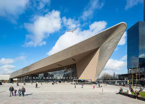 Ntlafatso ea seteishene sa Rotterdam Centraal ke Benthem Crouwel Architects, MVSA Architects le West 8