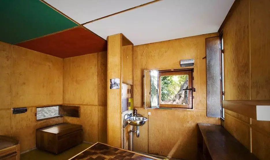 Cabanon é um dos 17 edifícios de Le Corbusier, patrimônio da UNESCO