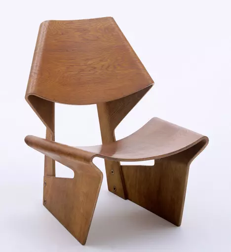 Designing Modern Women 1890–1990 at MoMA Lounge Chair nga Grete Jalk 1963_Designing Modern Women at MoMA_dezeen_25