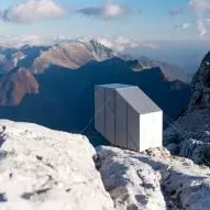 alpine-shelter-ofis-architecture-slovenia_dezeen_2364_col_0