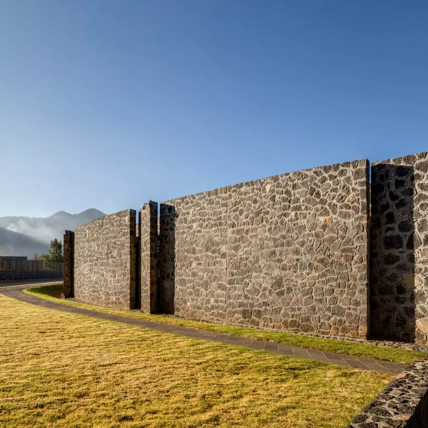 Mahkamah Jenayah di Pátzcuaro, Mexico, oleh TALLER Mauricio Rocha + Gabriela Carrillo.