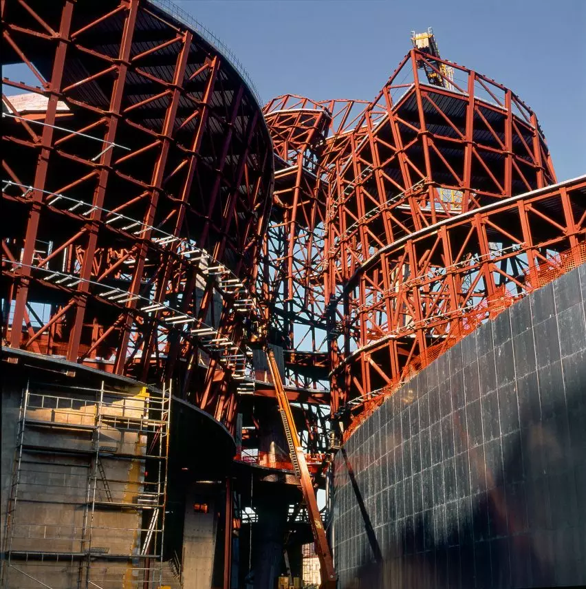 Cadru de oțel al Muzeului Guggenheim Bilbao