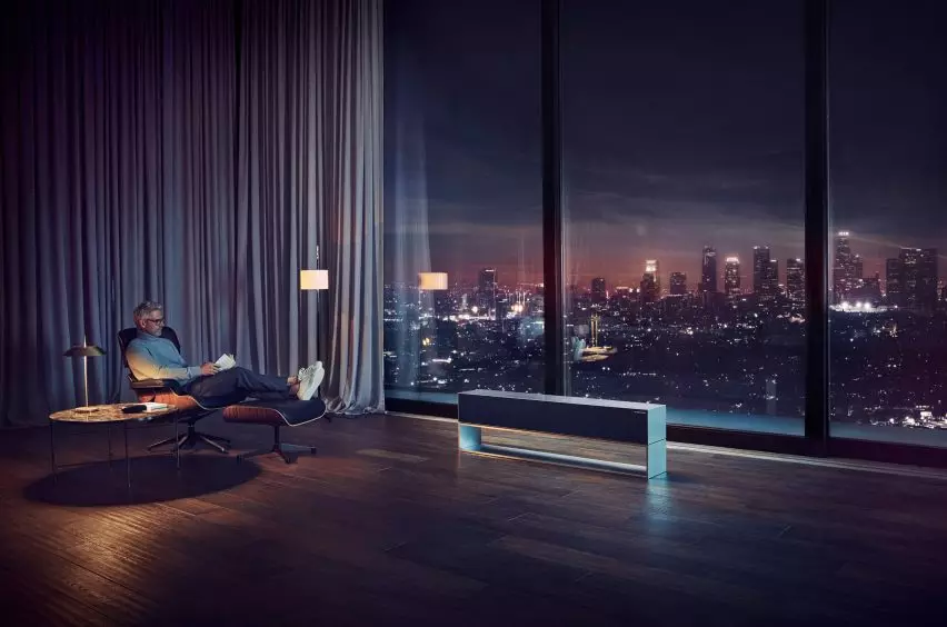 Foster + Partners a LG Partner op Signature OLED TV R Roll-up Televisioun 15061_1