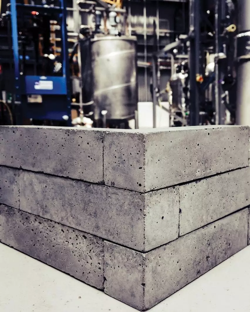 Carbonate bricks sa Mineral Carbonation International