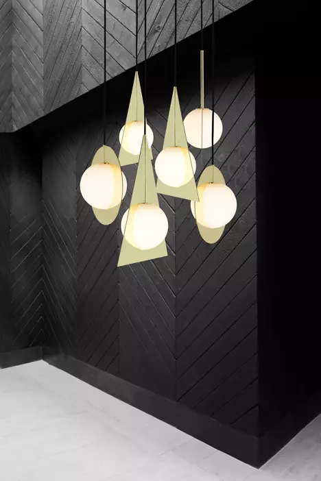 Bộ sưu tập máy bay Tom Dixon ở Milan