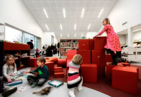 Casa de la Cultura y Biblioteca, Allerød por Primus Arkitekter