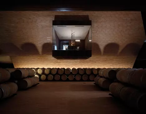 Antinori Winery ដោយ ARCHEA ASSOCIATI