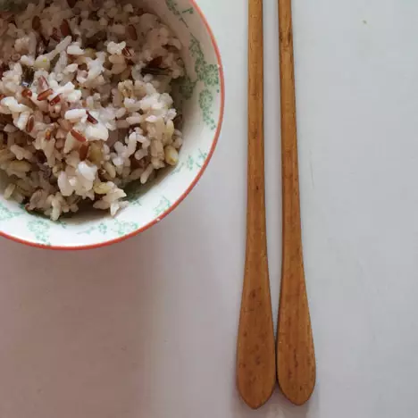 Wesiental Cutlery ដោយ Wen Jing Lai