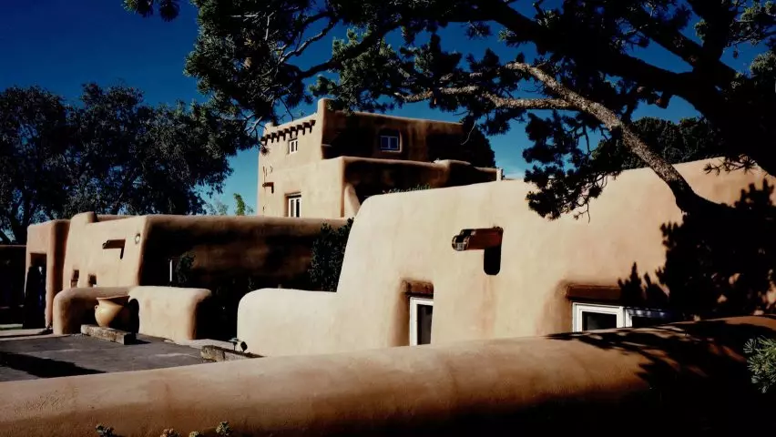 Georgia O'Keeffe's Estate Sol y Sombra vum Edward Mazria