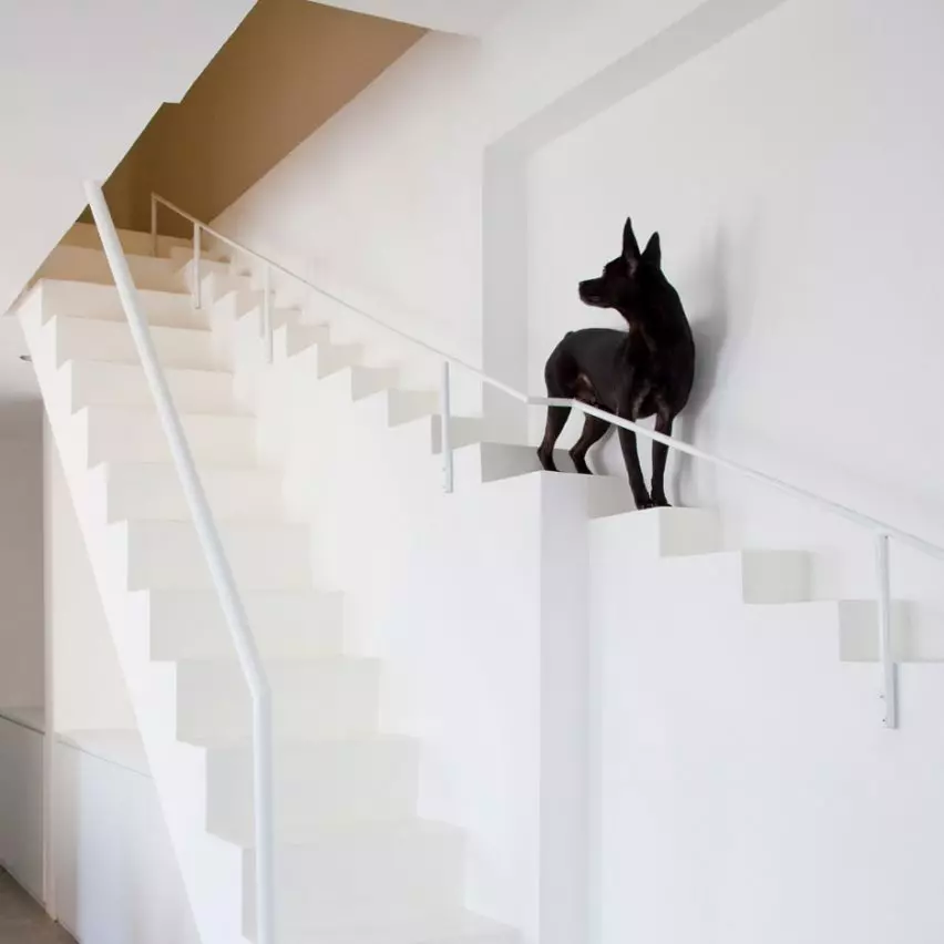 10 designs para cães, desde móveis mini IKEA a uma escada amigável para cães 16927_1