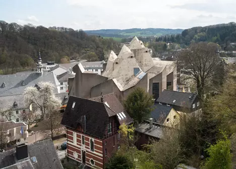 Brutalistické stavby: Pútnický kostol, Neviges od Gottfrieda Böhma