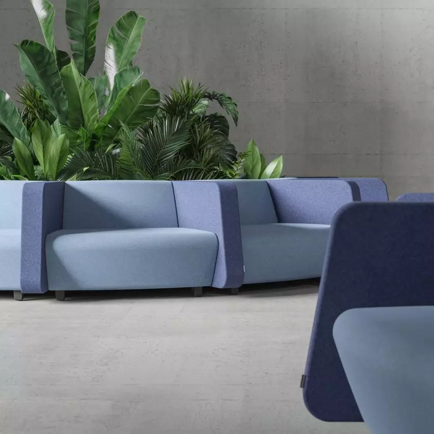 Soft Rock modular sofa system ni Strand + Hvass para sa Narbutas