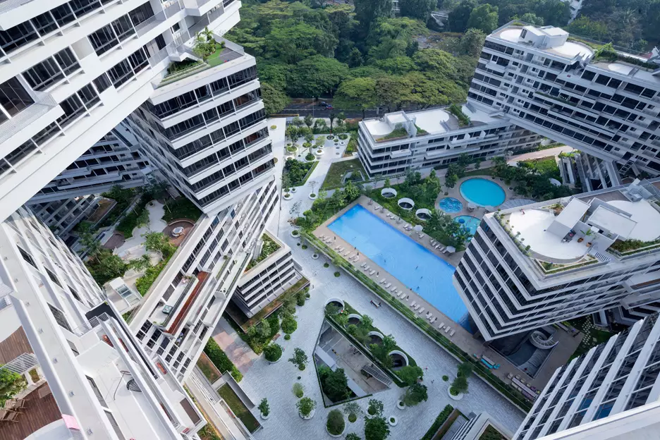 The Interlace od Ole Scheerena