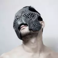 Carpace maska znamke MHOX