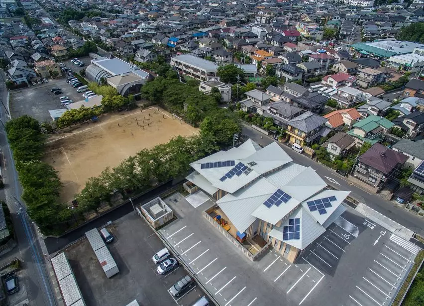 I-Aitoku kindergarten by Kengo Kuma