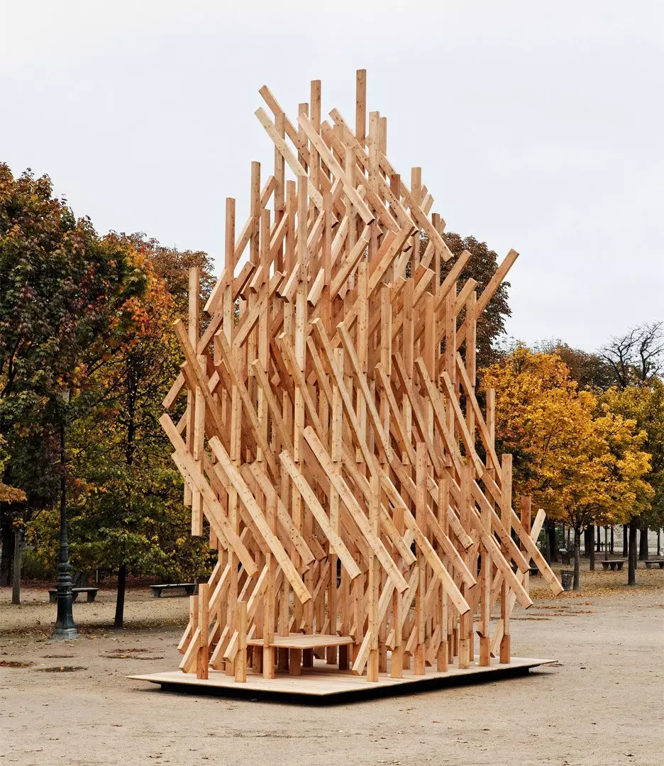 Yure av Kengo Kuma för Galerie Philippe Gravier