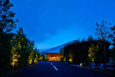 Garden Terrace Kengo Kuma tərəfindən Naqasaki Royal Terrace otel binası