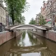 3D-geprinte roestvrijstalen MX3D-brug in Amsterdam