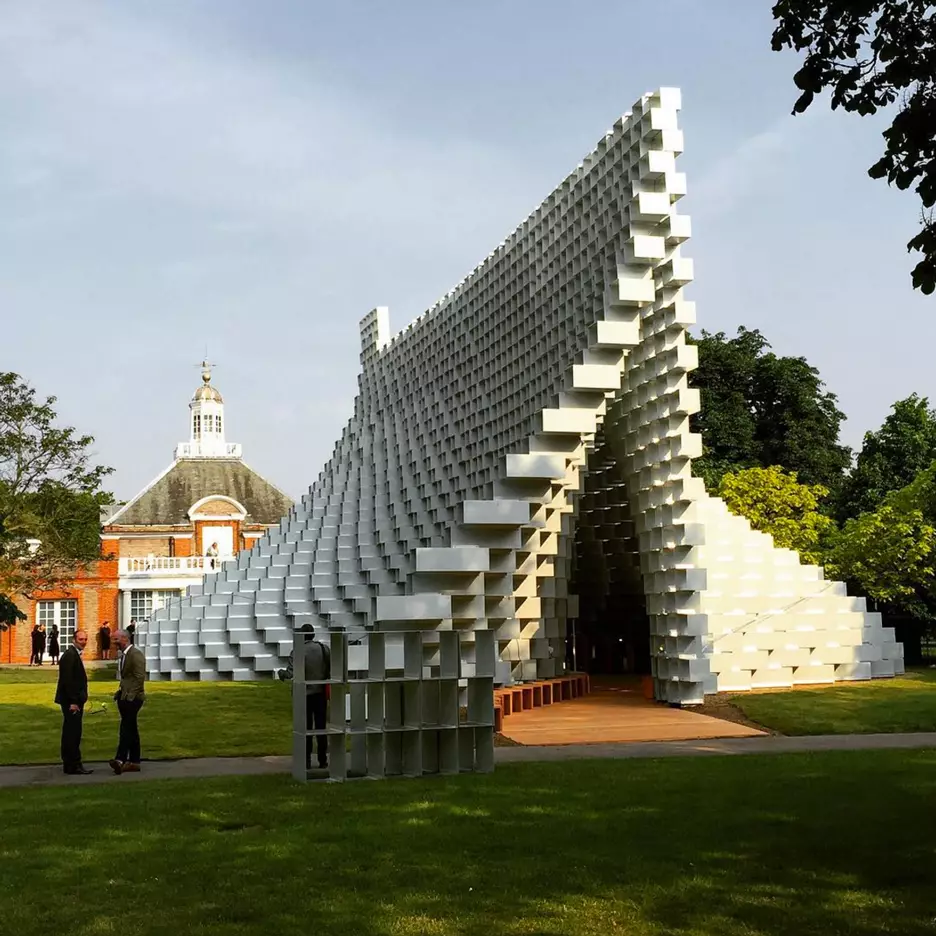 Bjarke Ingelsen Serpentine Gallery Pabiloia Instagram-en agertu da