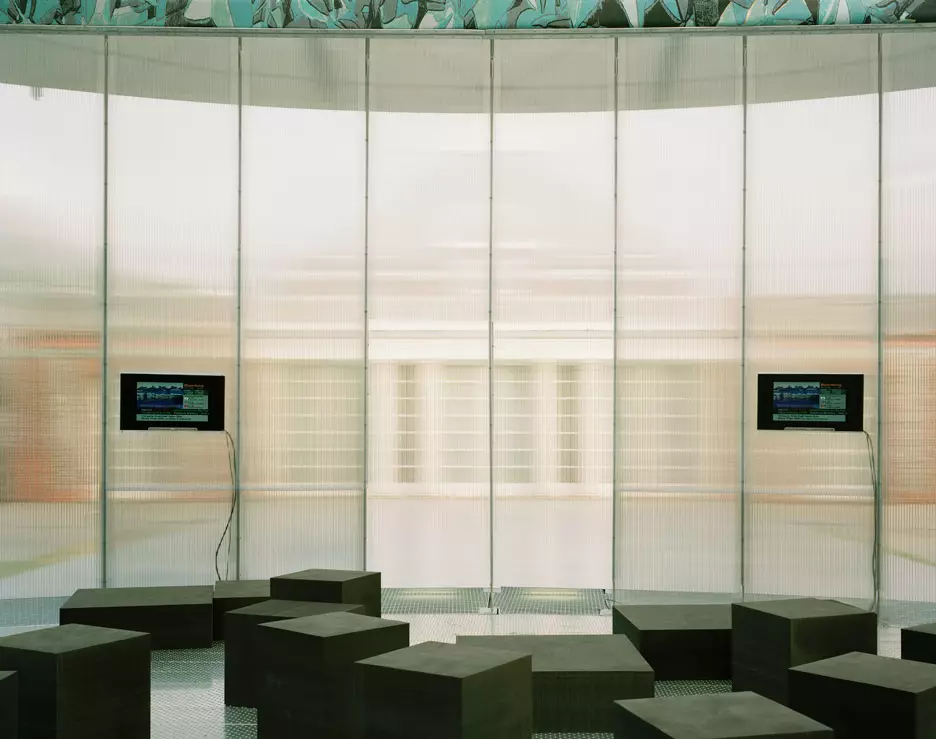 2006 Serpentine Gallery Pavilion naRem Koolhaas naCecil Balmond