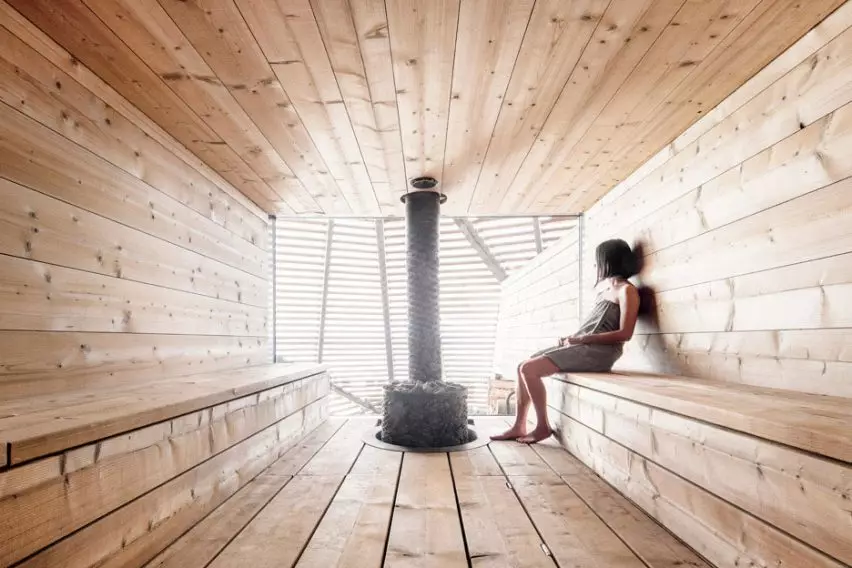 Sauna Waterfront nataon'i Avanto Architects