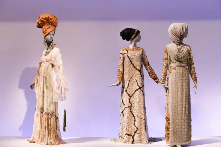 Mga Kontemporaryong Fashion ng Muslim sa de Young Museum