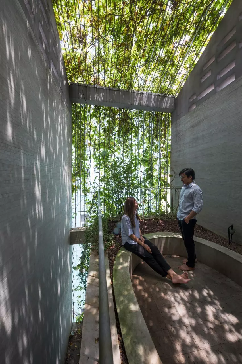 Breathing House af VTN Architects i Vietnam