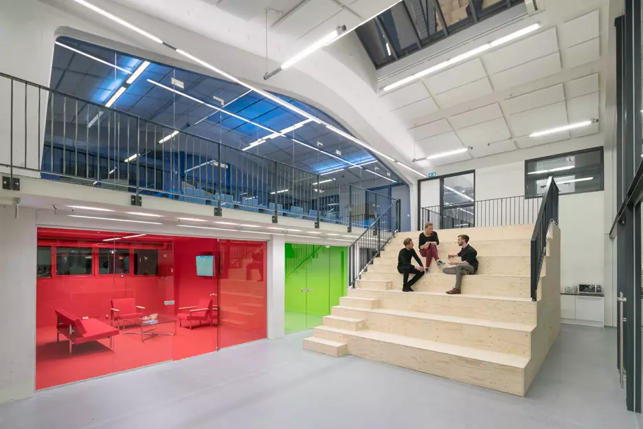 mvrdv-office-architecture-interior-self-design-studio-rotterdam-homestic-spaces-colour-_dezeen_936_12
