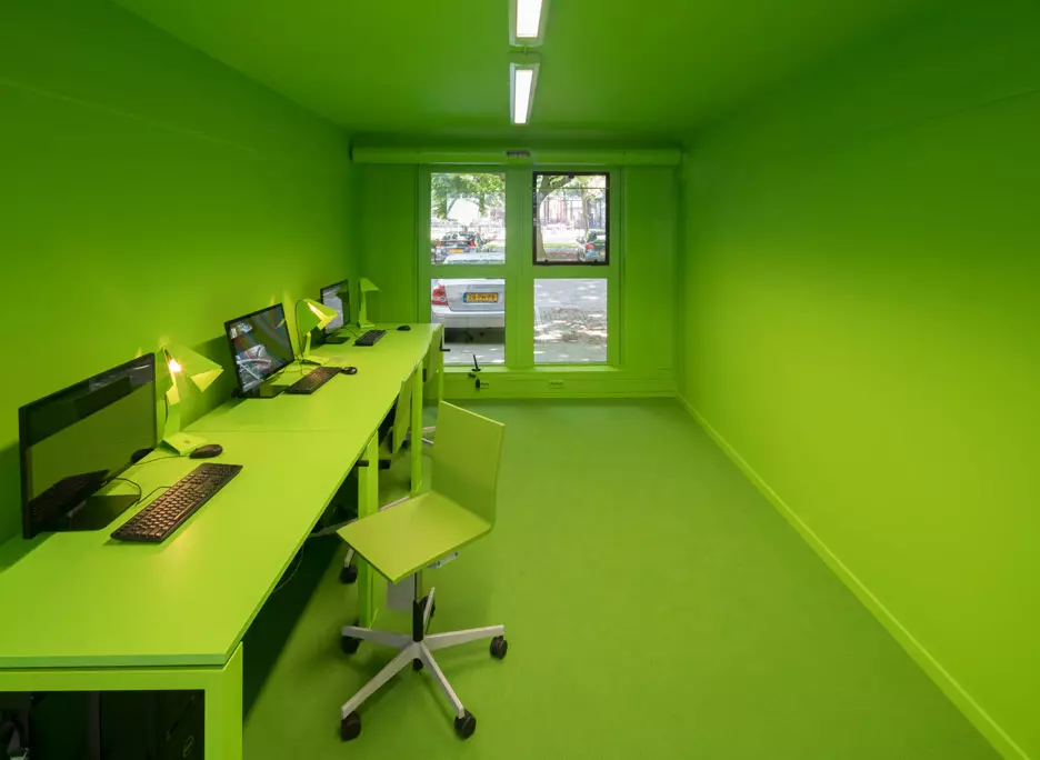 mvrdv-office-architecture-interior-self-designed-studio-rotterdam-homespaces-colour-_dezeen_936_6