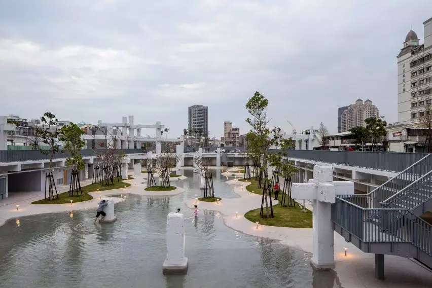 Isoko ya Tainan by MVRDV muri Tayiwani