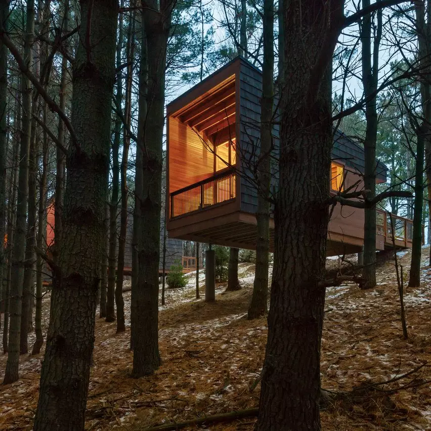 Whitewail Woods Cabins per HGA