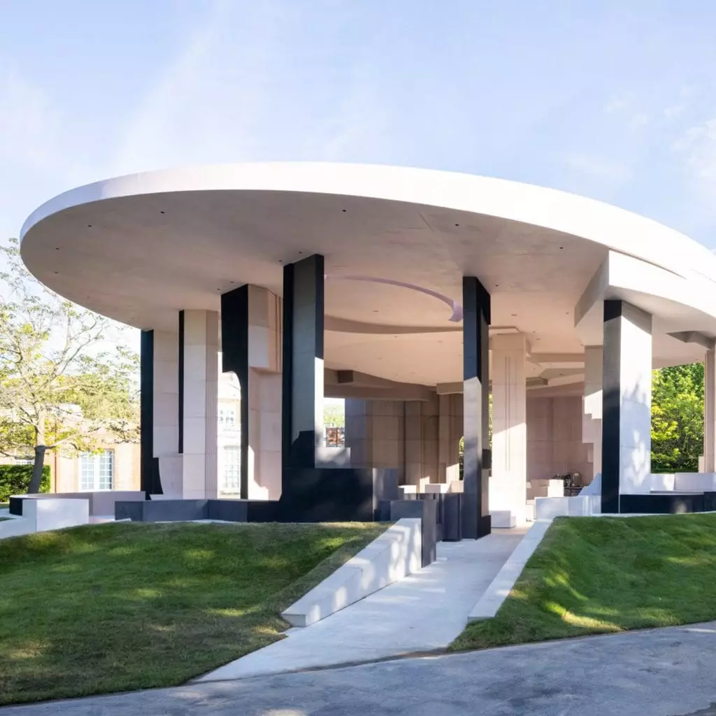 Serpentine Pavilion feston "vende me një histori të rëndësishme për migrimin"